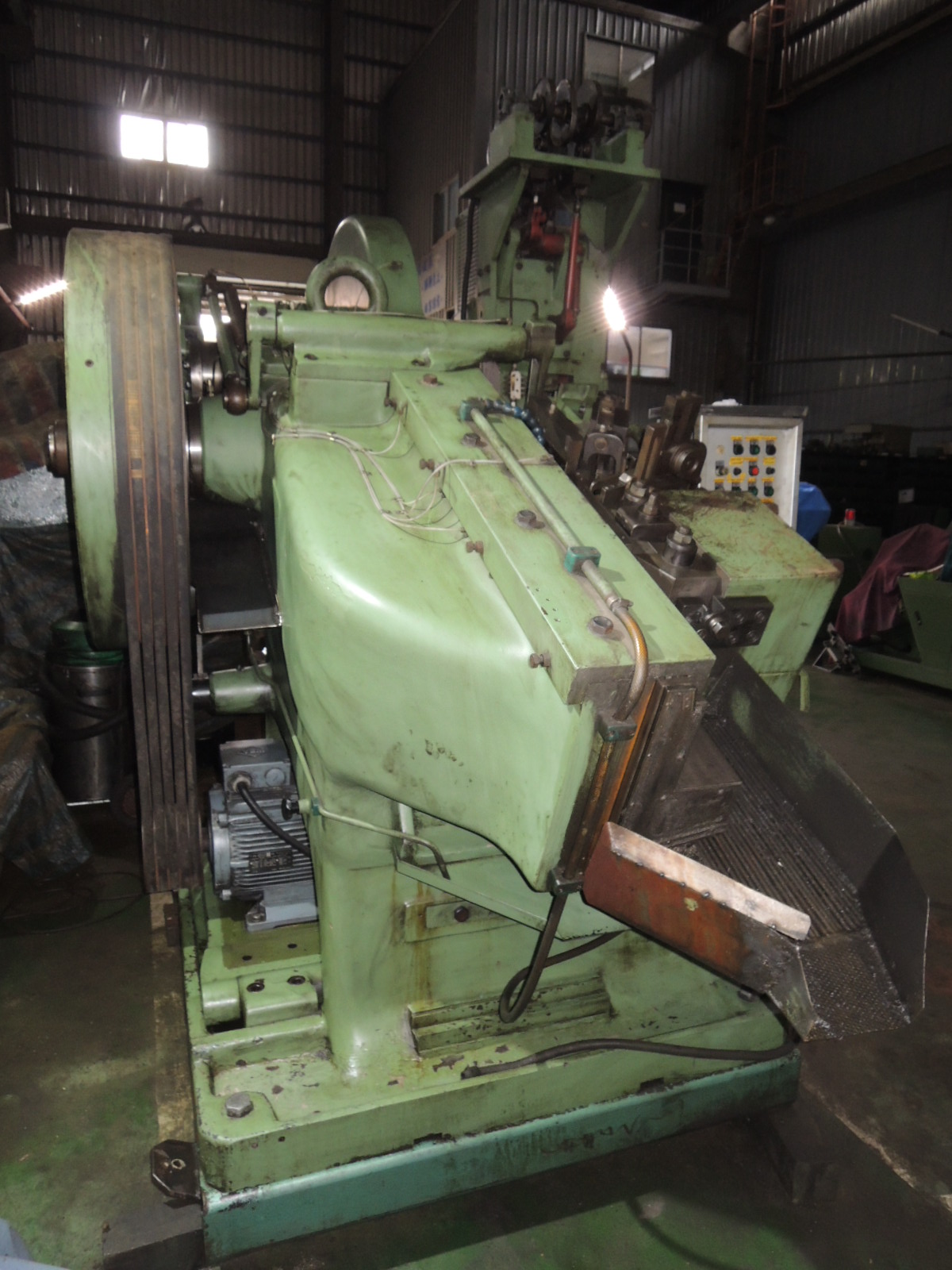 Higeland used thread rolling machine